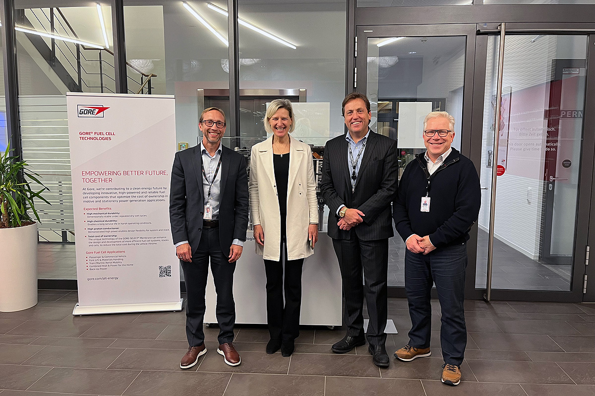 Vor Ort in Oberbayern: Zu Besuch bei der Firma Gore in Putzbrunn – Dr ...